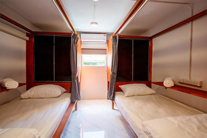 Coasta Wings Hostel, Mixed Dorm Room (2 Beds) - Koh Samui