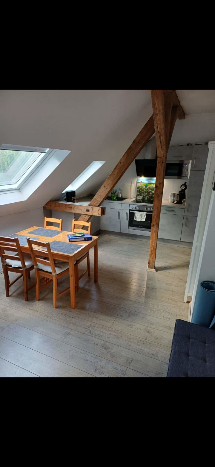 Dachgeschosswohnung Mit Klimaanlage, Wlan, Küche - ドルトムント