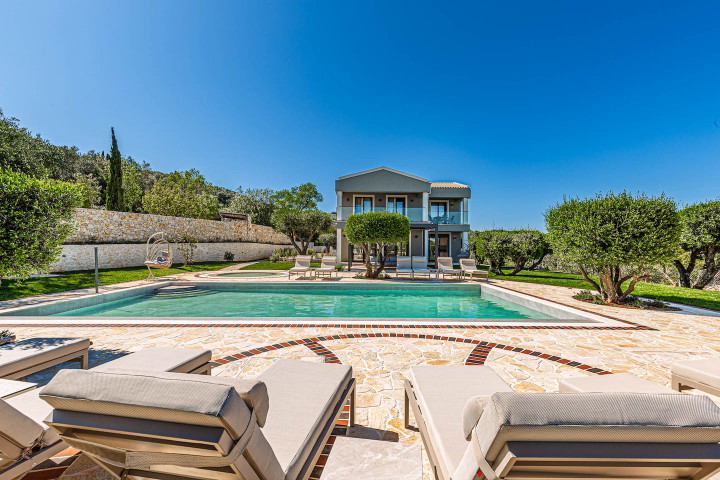 Villa Arthur | Heated Pool+jacuzzi, Bbq, Sea Views - Kassiopi