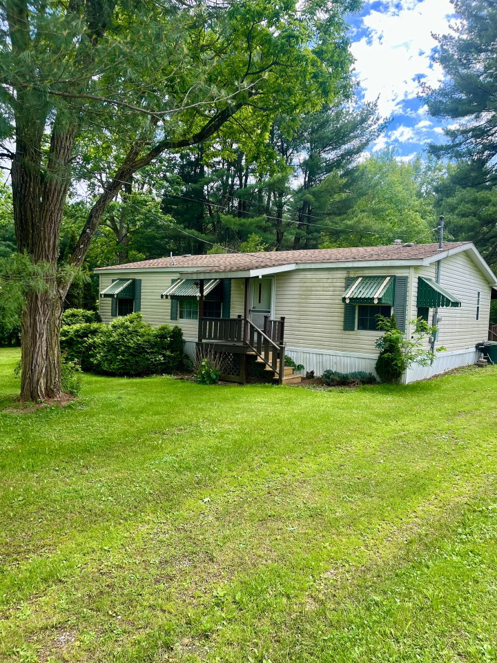 Peaceful Rustic Getaway - Elk County, PA