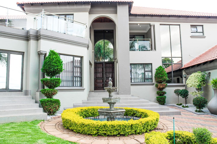7 On Venus Apartment 2 - Polokwane