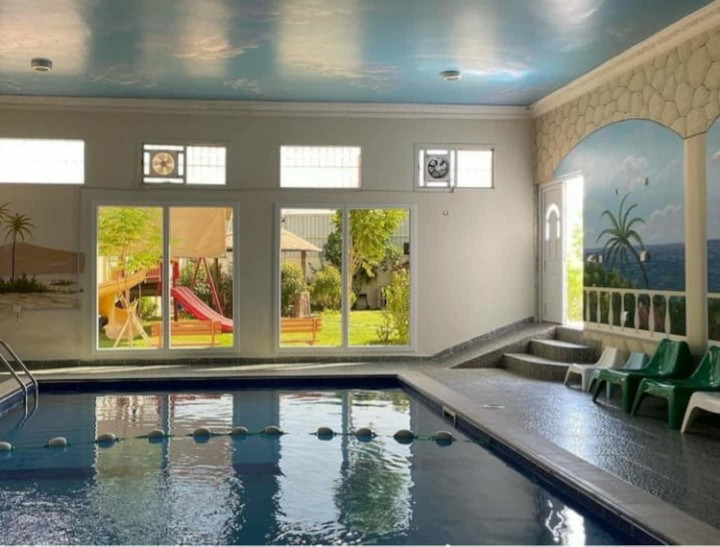 A Modern 4 Bedrooms Resort With A Pool And Garden - Qatar
