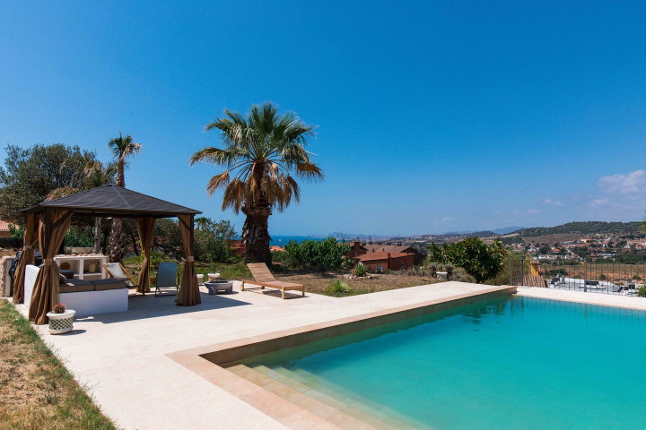 Loft Privé Avec Piscine, Vue Sur La Mer Et Barcelone - Montmeló