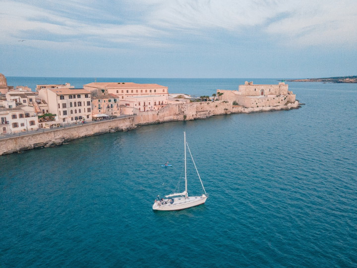 Boat In The Center Of The Island Of Ortigia - Siracusa