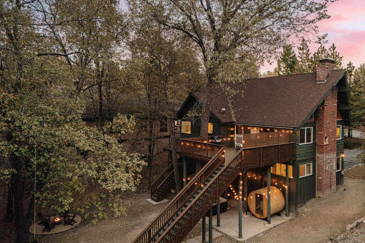Cedar & Sage | Spa, Sauna, Firepit + Kid Friendly - Lake Arrowhead, CA