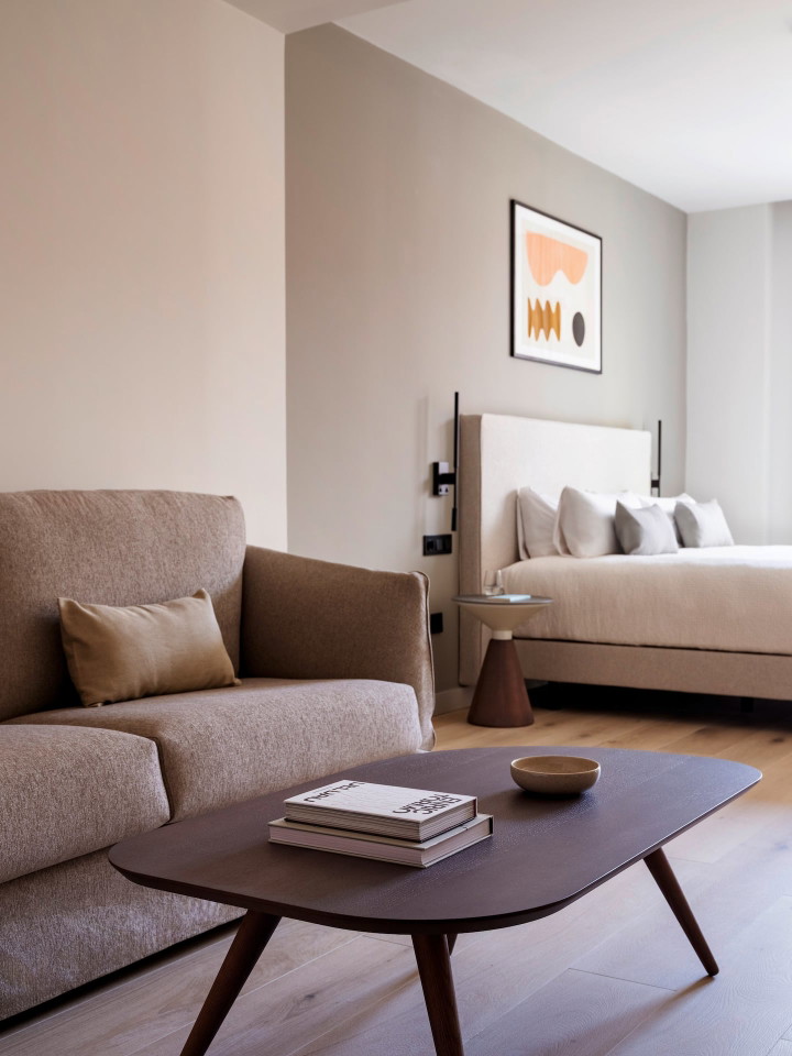 Numa | Large Room With Living Area - Valencia