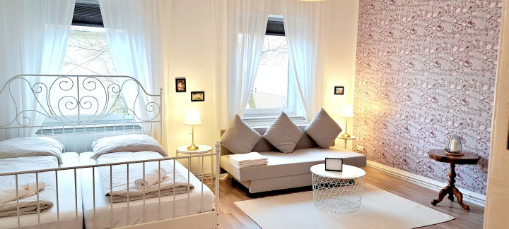 Elegant Studio Apartment In 1/4, Barrier-free - Bremen