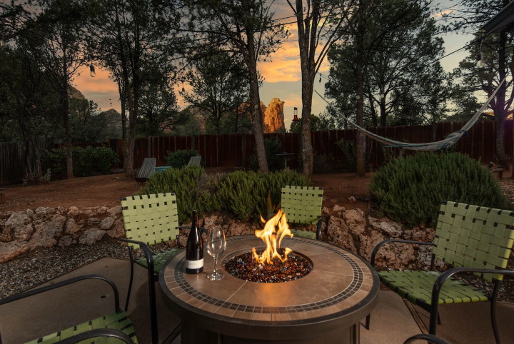 Red Rocks Retro&nbsp;! Vues, Jacuzzi Et Bocce&nbsp;! - Sedona, AZ