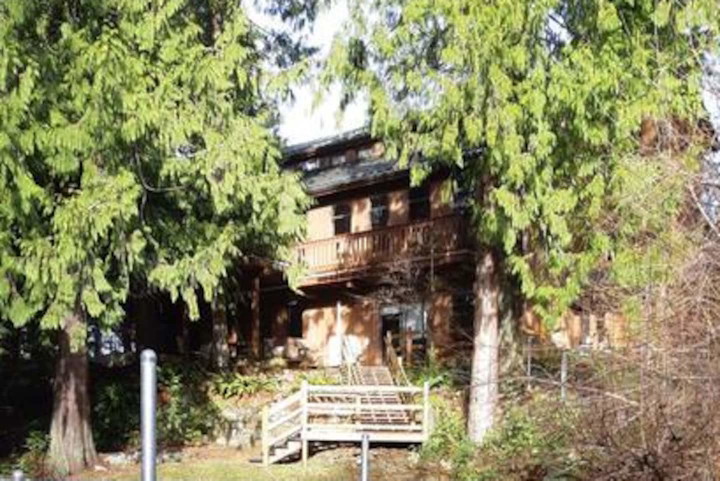 Sproat Lake Family Retreat. Pets Are Welcome! - Port Alberni