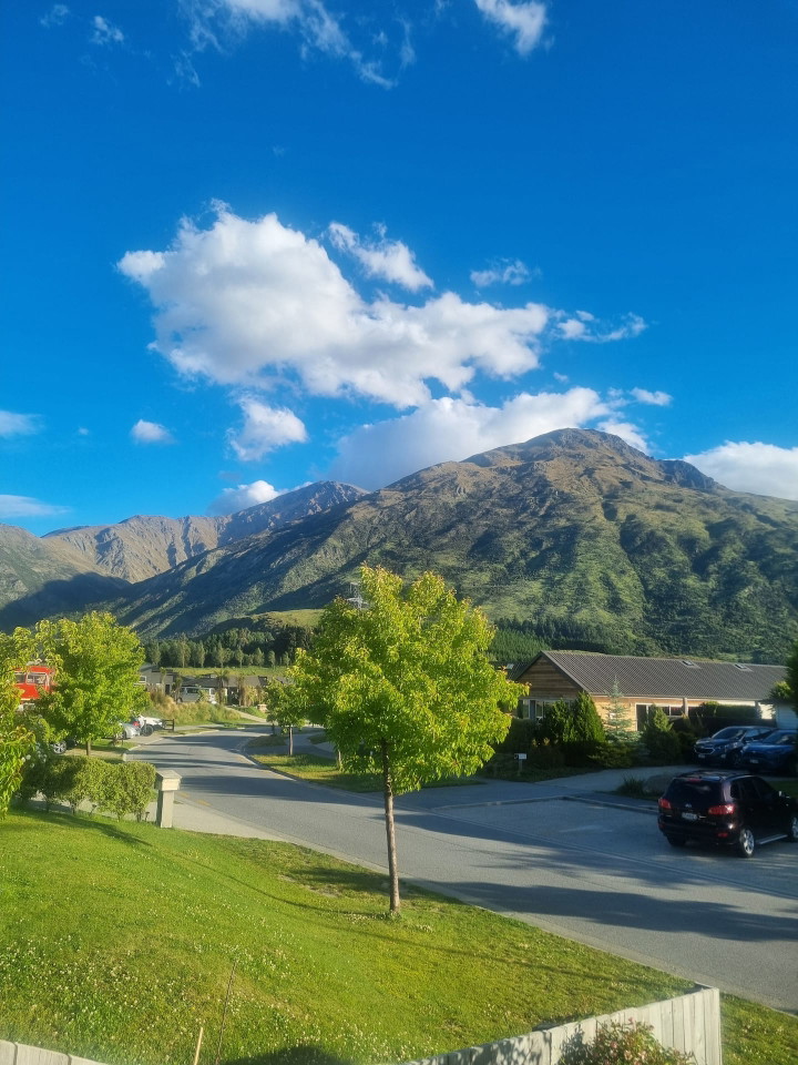 Charming Private Pod - Mountain Views. Can Sleep 3 - Queenstown