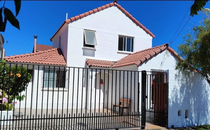 Comfortable And Safe House Y The City Town - La Serena
