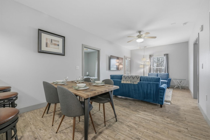 Comfy 2br King Bed Downtown Oasis Pool/gym/parking - Indianapolis, IN