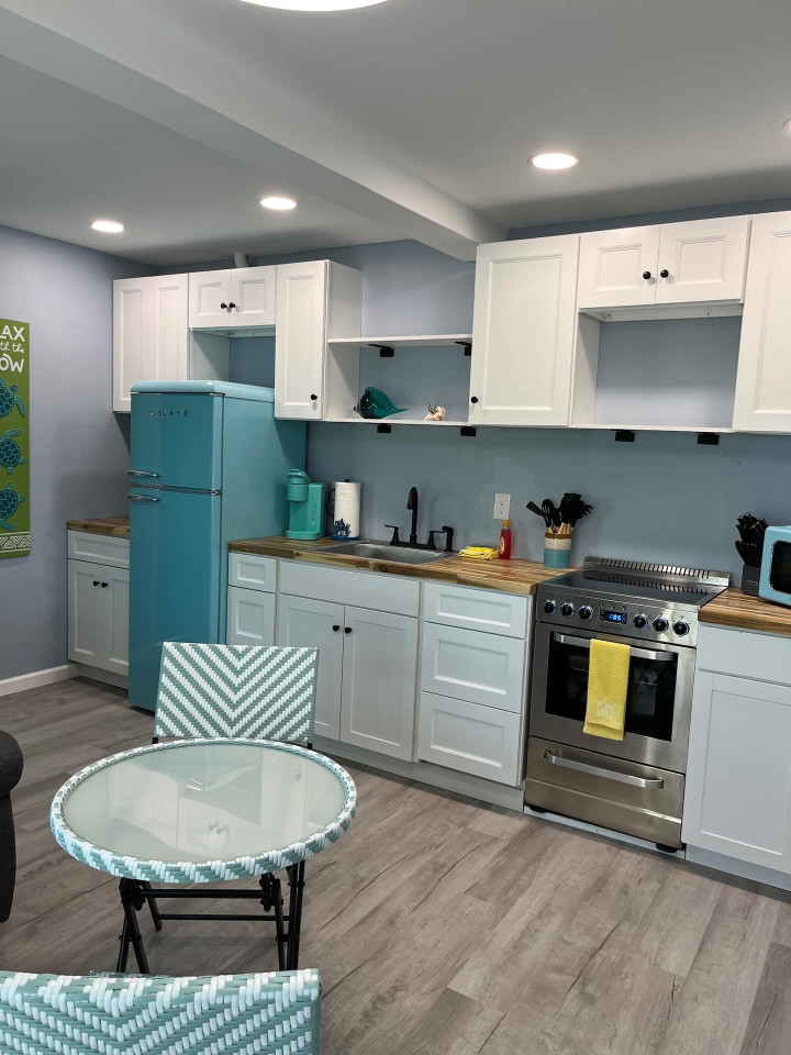 Romantic Getaway, #302, 2 Min Walk To The Beach. - Sanibel Island, FL