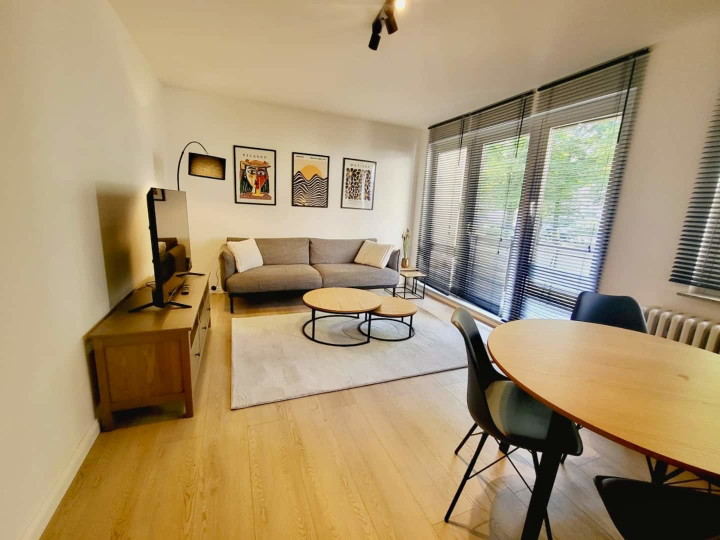 Genter Base - Self Check-in, Smart-tv, Balkon - Bremen