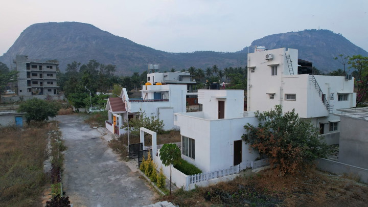The Orchid Falcon Stays | Studio | Nandi Hills - Nandi Hills