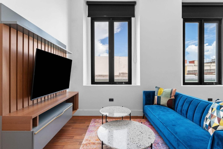Icon Plena Suite | Stylish, Modern & Best Location - Ponce