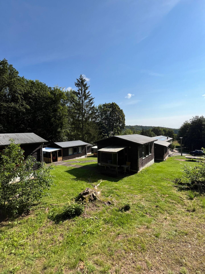 Stay At An Authentic East German Hiking Cabin. - Eisenach