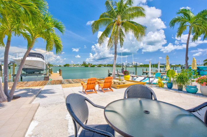 Cabana Club, Boat Dock, Views & Pet Friendly - Key Colony Beach, FL