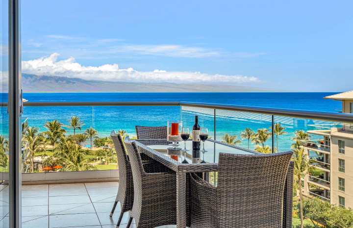 Two Top Floor Suites With Endless Ocean Views - Kaanapali, HI