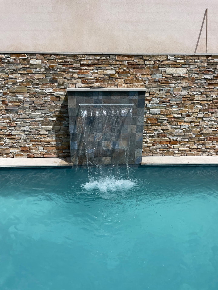 Villa  Avec Piscine Et Place De Parking. - Aix-en-Provence