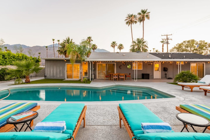 Desert Gateway - Palm Springs, CA
