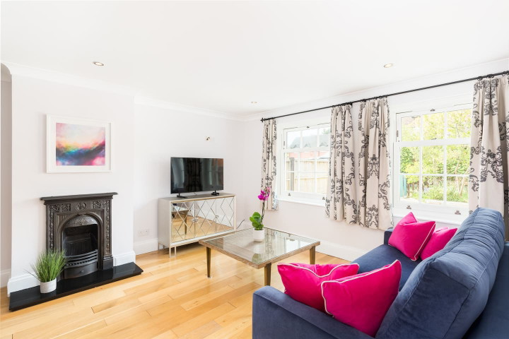 Gorgeous 3 Bed Cottage, Peaceful Village & Parking - Royal Leamington Spa