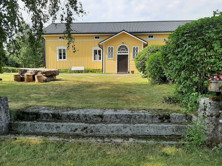 Wanhan Maalaistalon Päärakennuksessa Asunto - Salo
