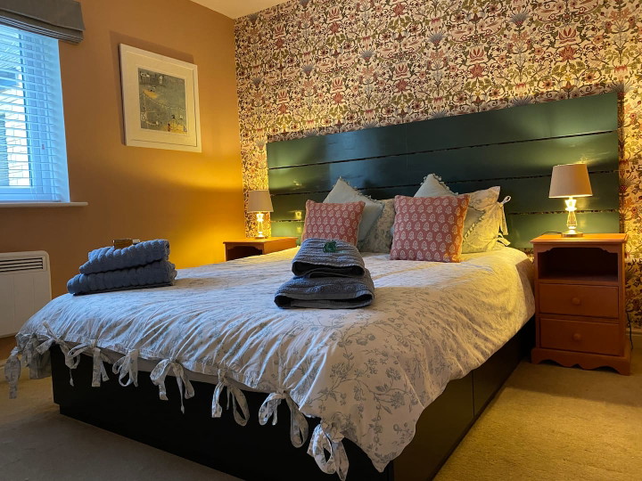 Stylish Central Stamford 2 Bed Apartment - Cambridgeshire