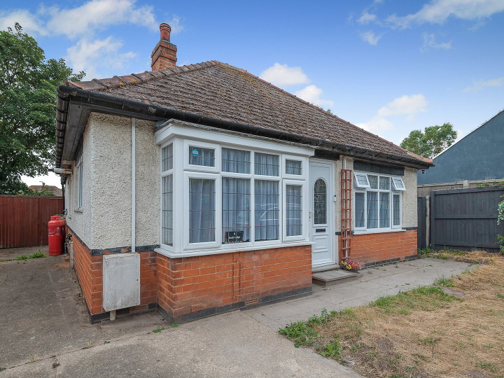 Sandy Lodge - Lincolnshire