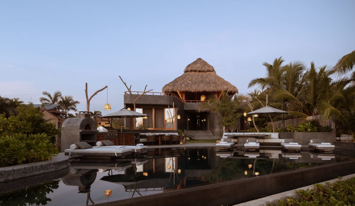 Casa Pomona: Oceanfront Villa With Private Chef - Mexico