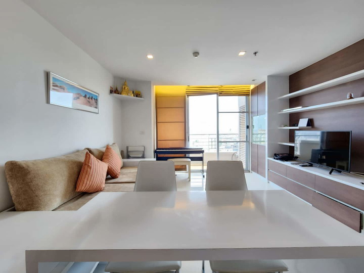 Spacious 1 Bedroom Condo With Pool - Bangkok