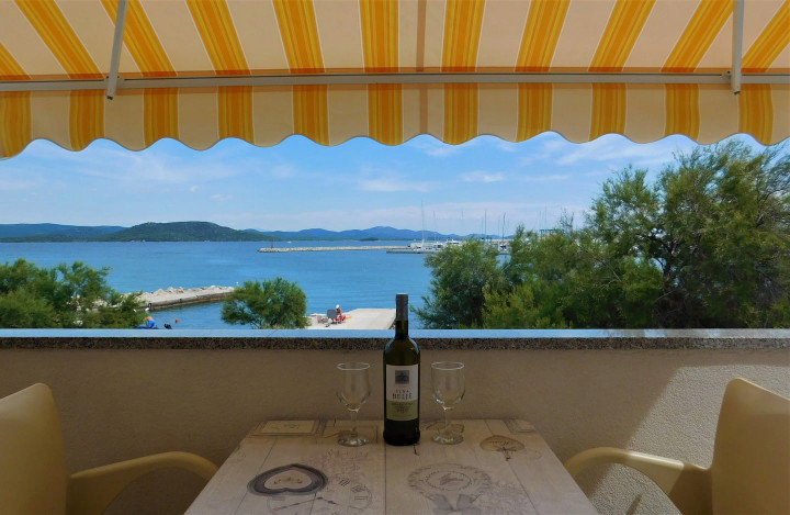 Charming Apartment Karlo - Tisno