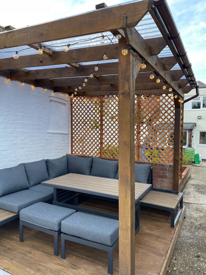 Vine Cottage | Pin Mill & River Orwell Walks - Essex