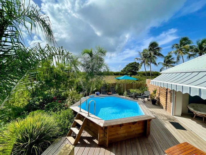Bungalow La Papaye D'or + Piscine (Queen Palm) - Guadeloupe