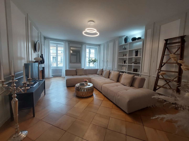 Appartement En Plein Centre - Neuchâtel