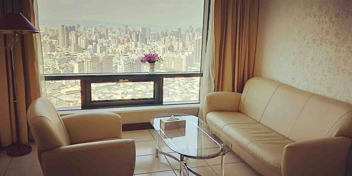 2-8 People, Jindian Hotel Style High Floor, Sogo Business District, Feng Chia Night Market, Yizhong Business District, High Floor View, Self Check-in. - Taichung City