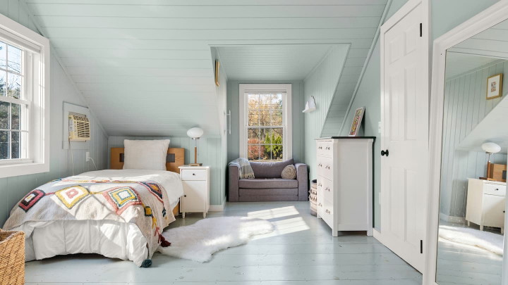 Stylish Mid-century Modern Berkshires Cape - Monterey, MA