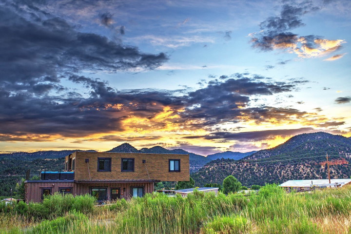 Envase Casa Container House Near Zion & Bryce - Utah