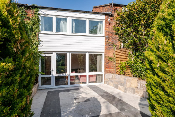 Lovely House With Beautiful Common Garden View - Southampton, UK