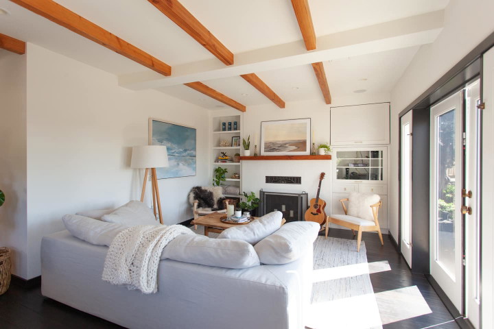 Bright Ocean View Cottage: Walk To Beach & Village - San Diego, CA
