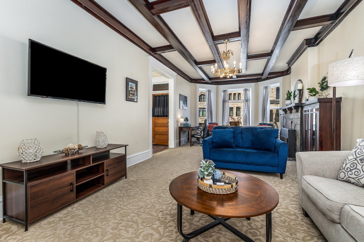 Masterpiece On Main #1 - Dubuque, IA