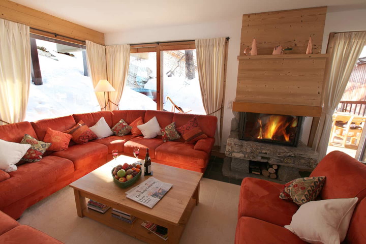 Quality, Owner-run Chalet With Doorstep Skiing - Tignes