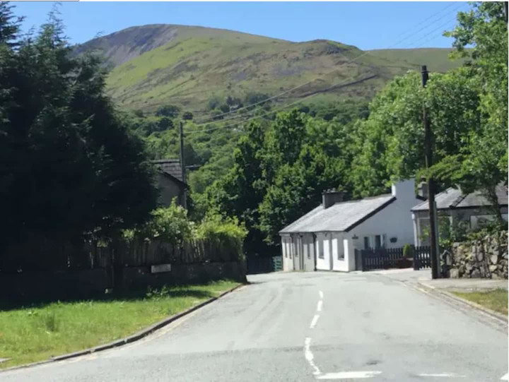 Beautiful Cottage At The Foot Of Snowdon - Llanberis