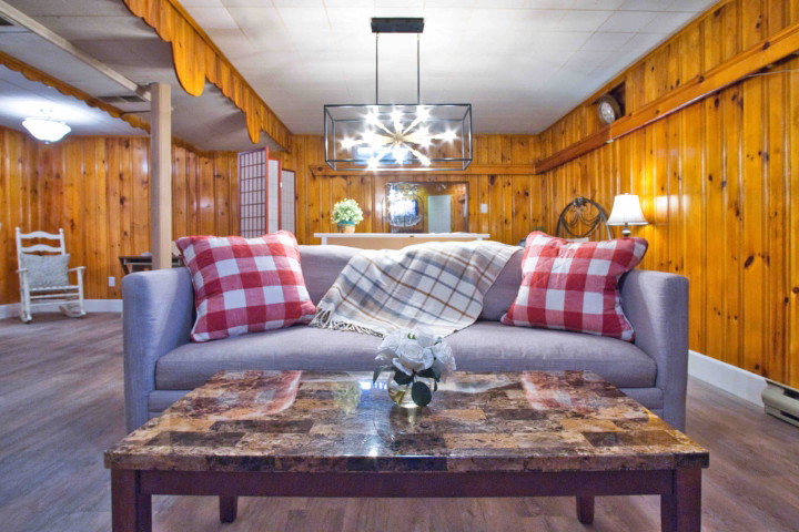 Cozy Winter Cabin Near Bos, Airport W/parking - Everett, MA