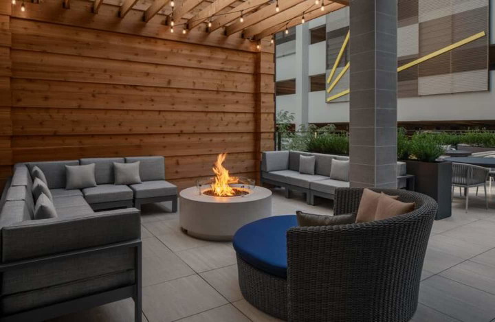 Spacious Nc Suite | Gym. Free Breakfast. Bbq - Charlotte, NC