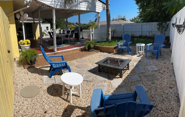 Paradise Breeze In Spring Hill, Florida. - Spring Hill, FL