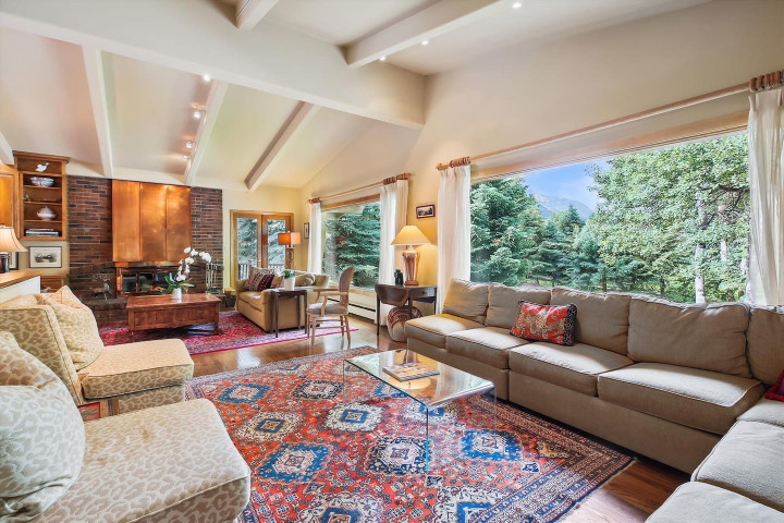 Spacious Aspen Home  Perfect For The Whole Family - Aspen, CO