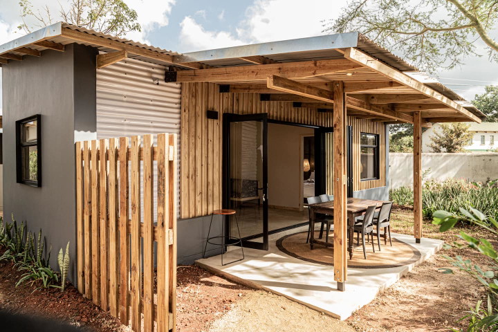 Modern Home - Grenadilla - Swaziland/ Eswatini