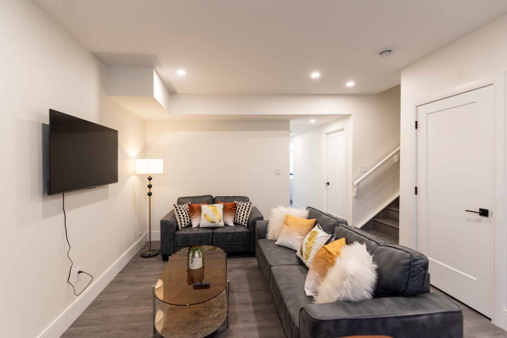 *University Affordable 3bedroomsbnb*legal Basement - Edmonton, Canadá