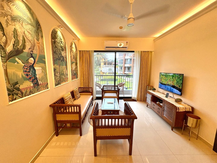 Stylish Stay Near Beach | Pool | Mirashya B107 - Goa